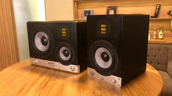 EVE Audio - Planeta Analógico